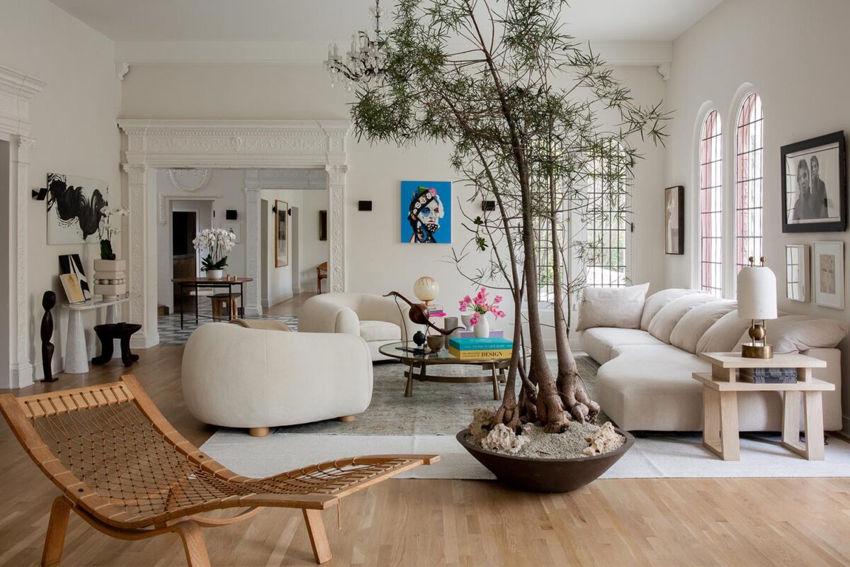 12 Stunning Decorating with White Ideas for 2025