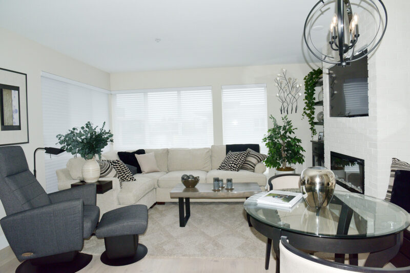 Small Condo Decorating Ideas to Maximize Space