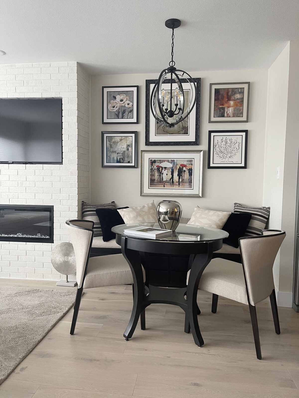 Small Condo Decorating Ideas to Maximize Space