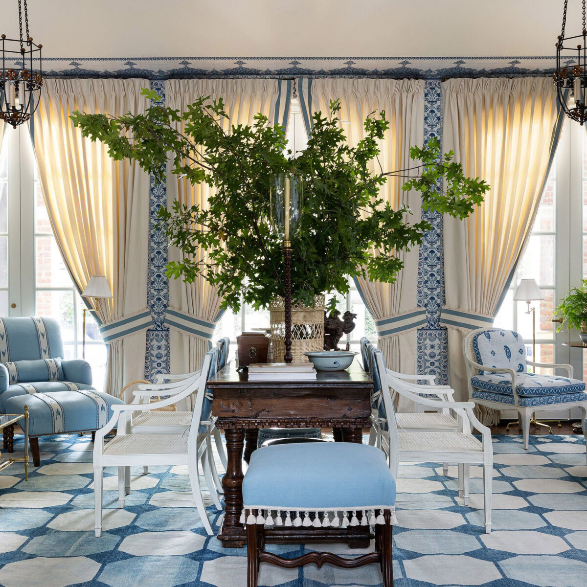 Decorating with Blue and How to Incorporate it into Your Home