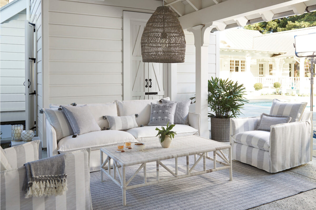 Modern Coastal Decorating Ideas for 2024