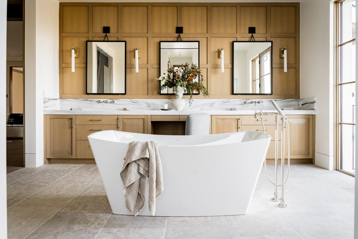 17 Spa-Like Bathroom Ideas for a Relaxing Oasis