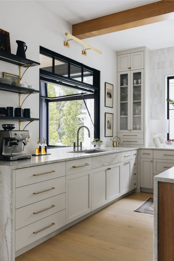 Modern Traditional Home Tour With Contrasting Elements