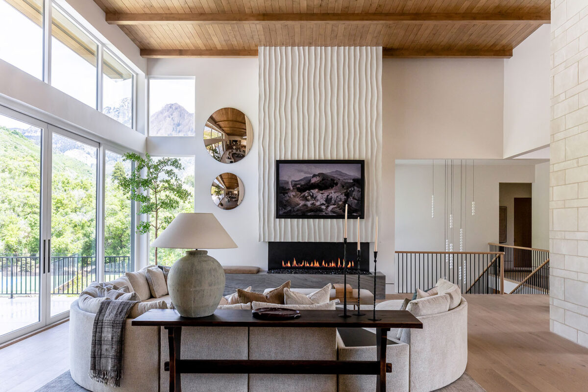 27 Stylish & Modern Fireplace Ideas for 2025